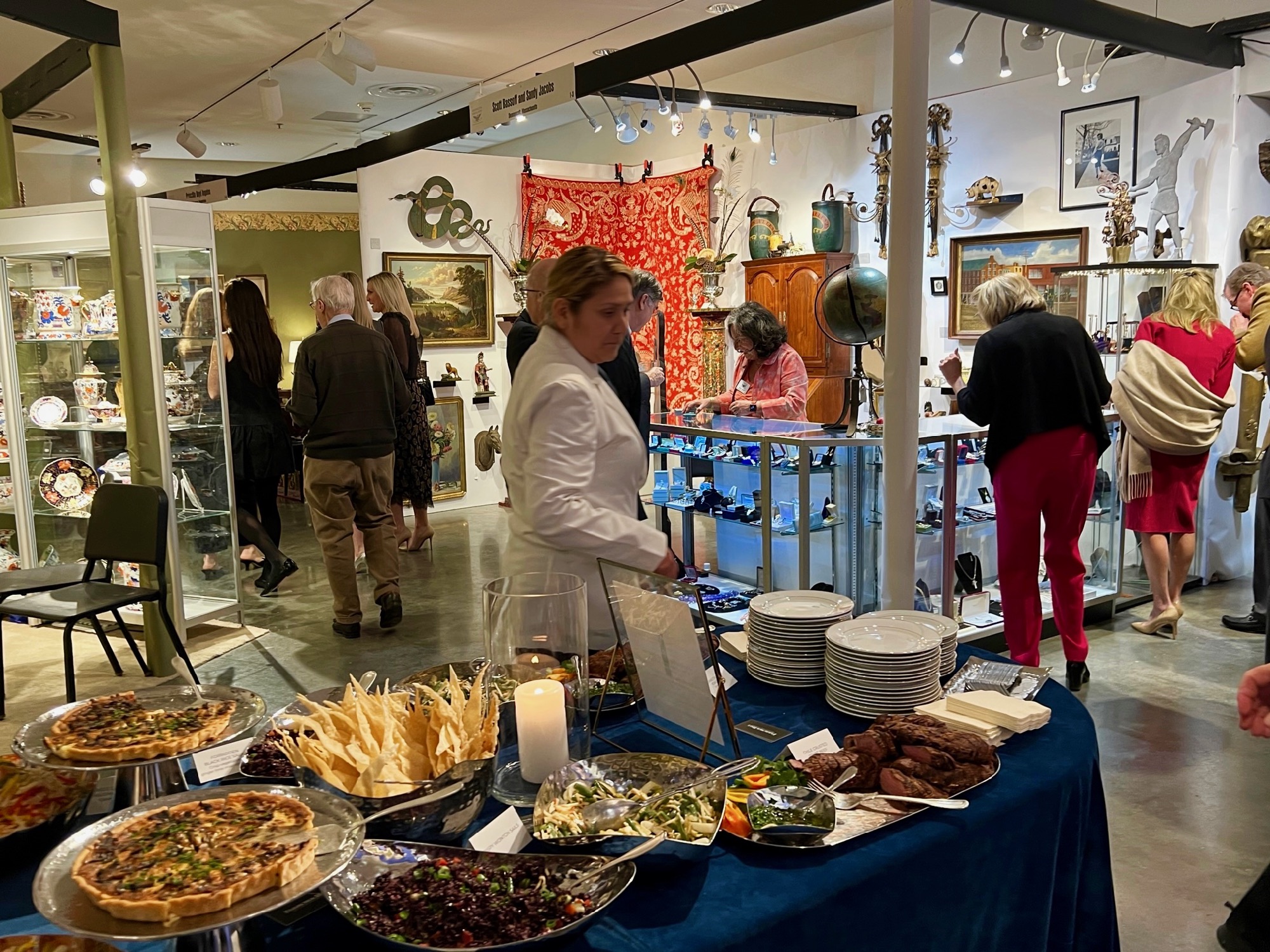 A Weekend of Fine Antiques and More | The Georgetown Dish